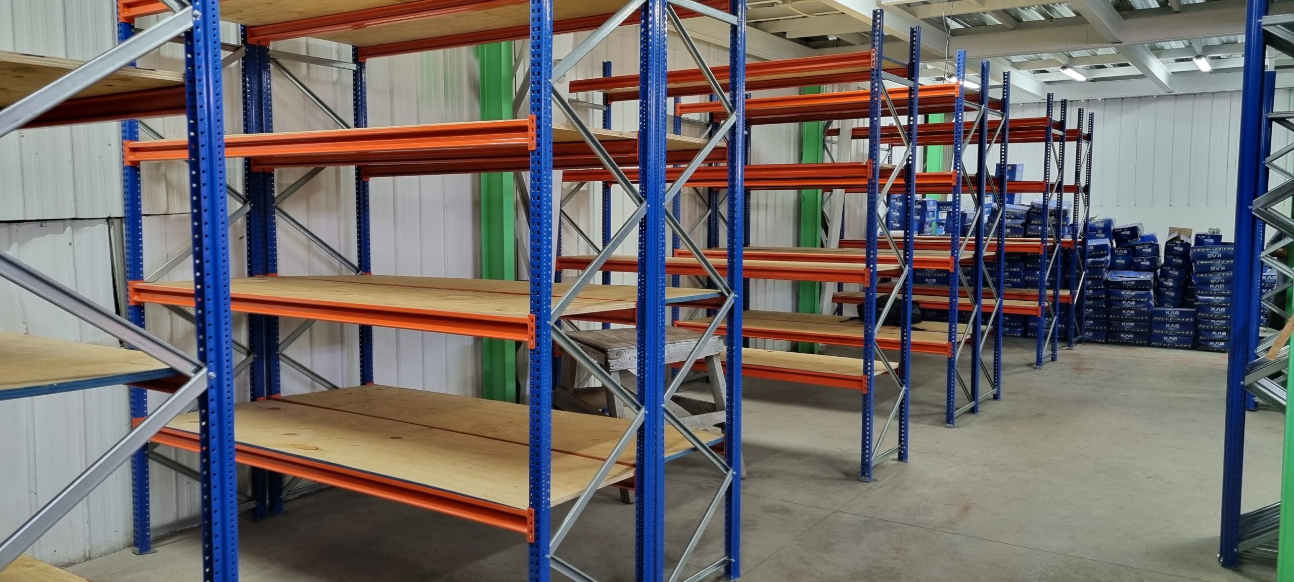 Mini Racks Metálico para Almacenaje de Pequeñas y Medianas Cargas ...